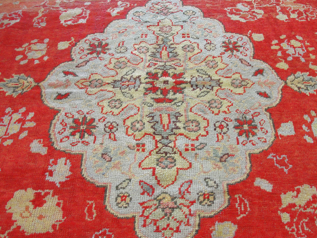An Antique Ushak Carpet | Eli Peer Oriental Rugs